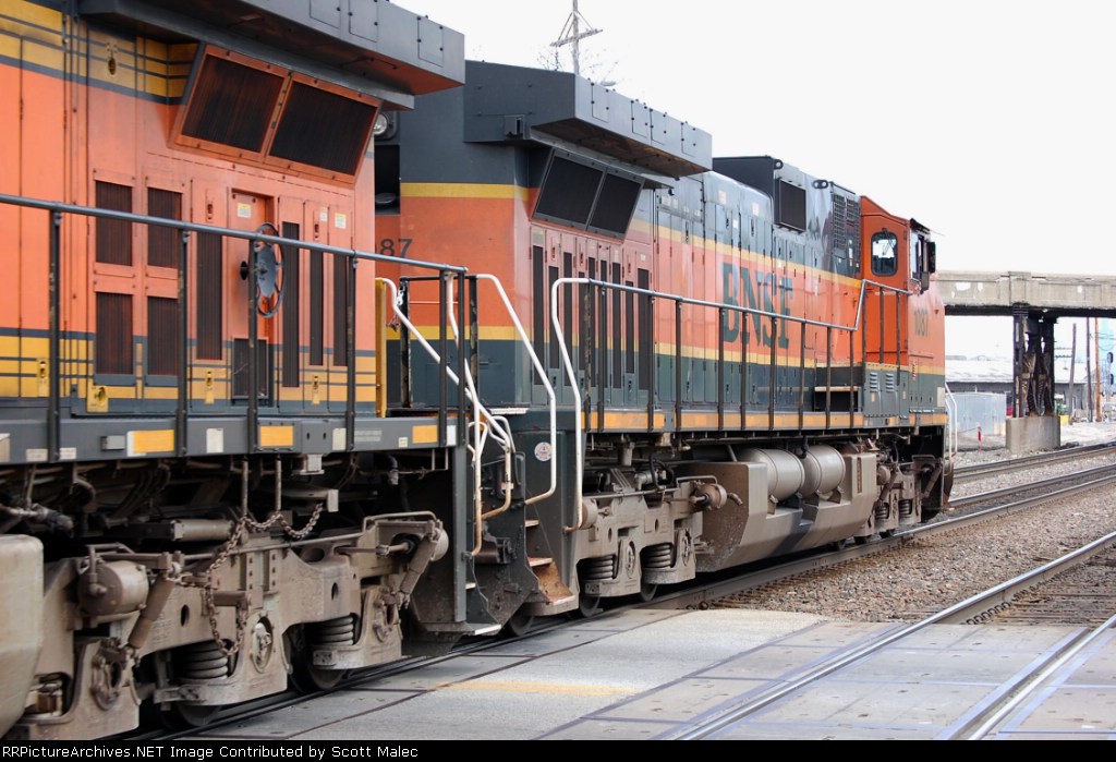 BNSF 1087